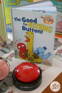 Celebrate 10 Years of Elephant & Piggie Books - See Mom Click
